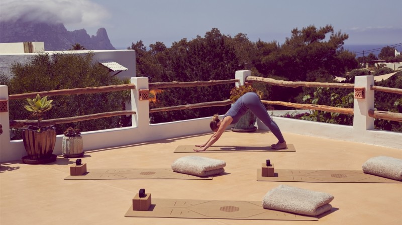 Enjoy a Yoga with Breakfast at Petunia Ibiza | Hotel Treats