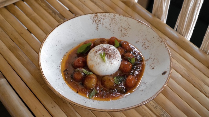 Reserva un Exquisito Menú Degustación en Malgache Restaurante | Hotel ...